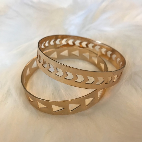 Jewelry | Gold Bangle Set | Poshmark
